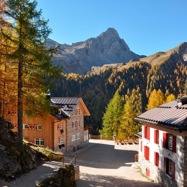 Rifugio Contrin - Hotel la Perla Wellness & Beauty | Canazei | Trentino ...