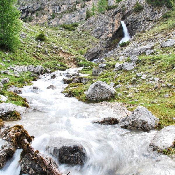 Rifugio Contrin - Hotel la Perla Wellness & Beauty | Canazei | Trentino ...